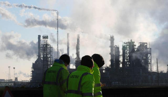 Prax Lindsey oil refinery to stop standalone operations after Phillips ...