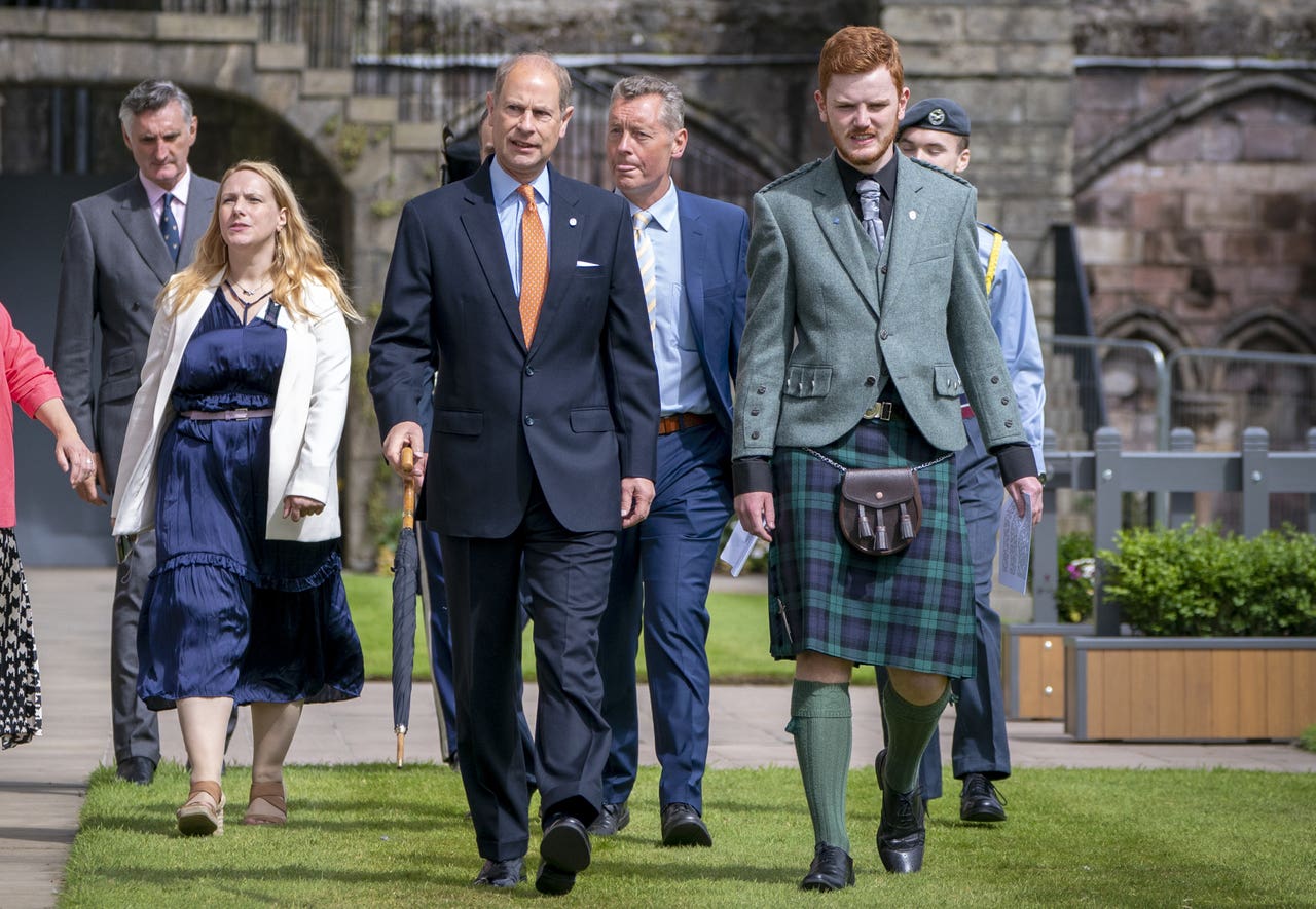 Prince Edward meets DoE gold winners including three generations of one ...