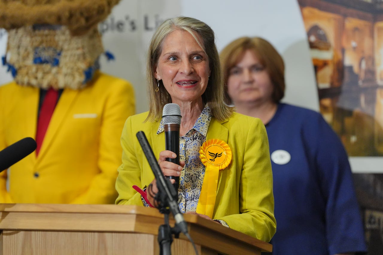 Robert Jenrick Engaged In ‘blatant Manoeuvring Against Tory Leader