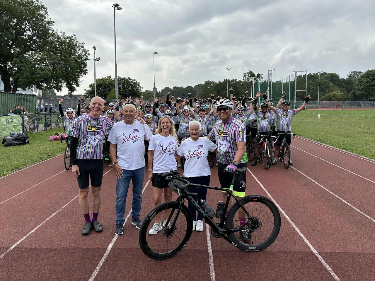More than 100 cyclists set off on ride to remember murdered MP Jo Cox ...