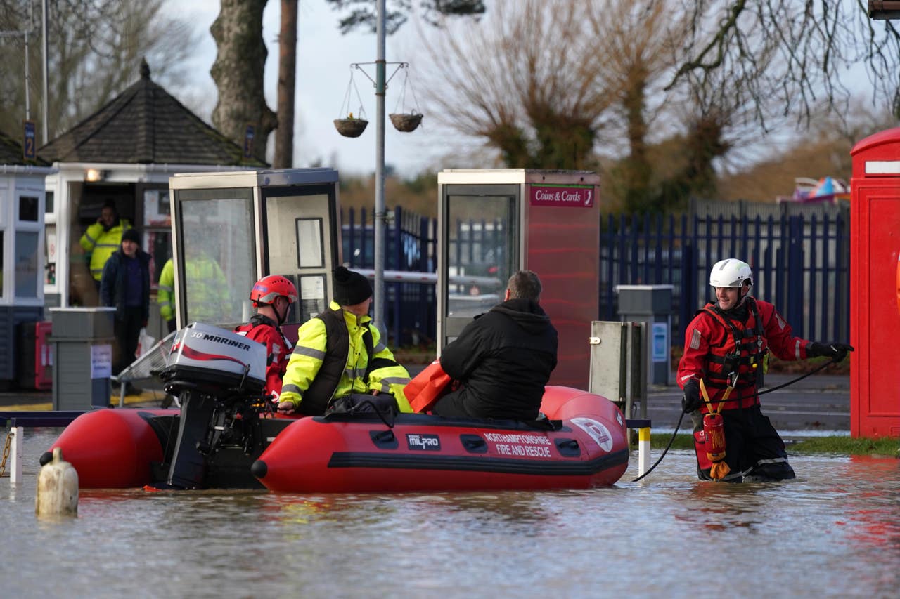 Sunak urged to act as areas hit by flooding | Clacton and Frinton Gazette