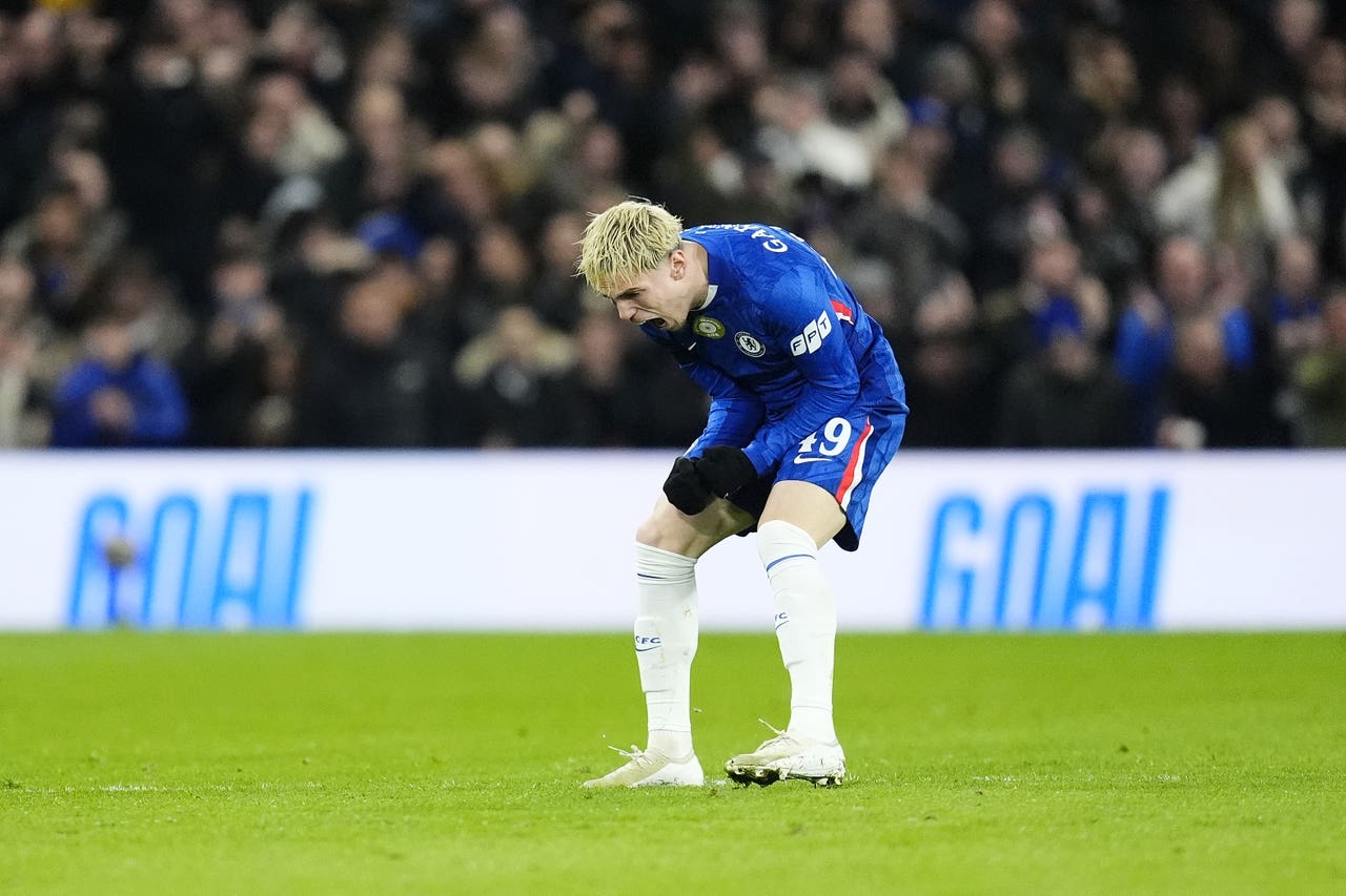 Arsenal edge first leg at Chelsea but Alejandro Garnacho double keeps ...