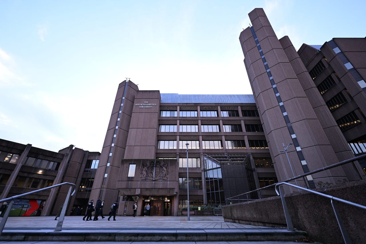 Innocent couple murdered in arson attack over drugs, jury told | The ...