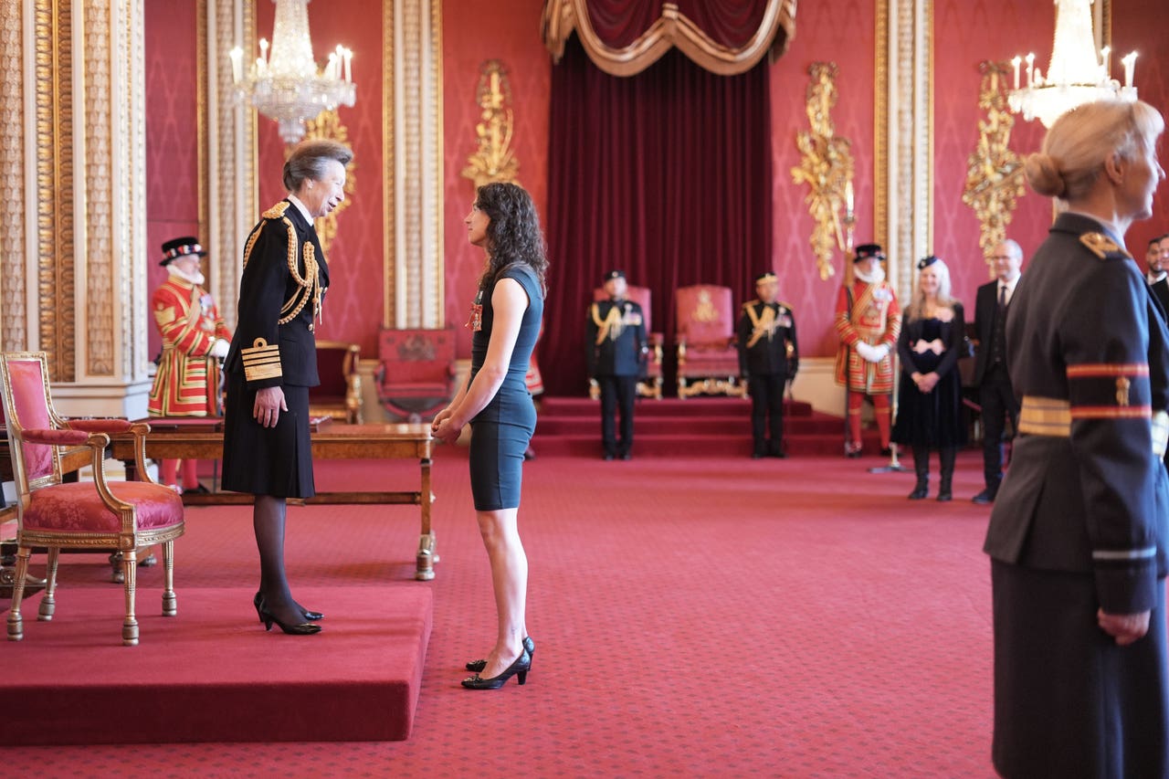 People have to be ‘very brave’ to swim in Thames, Olympic rower says ...