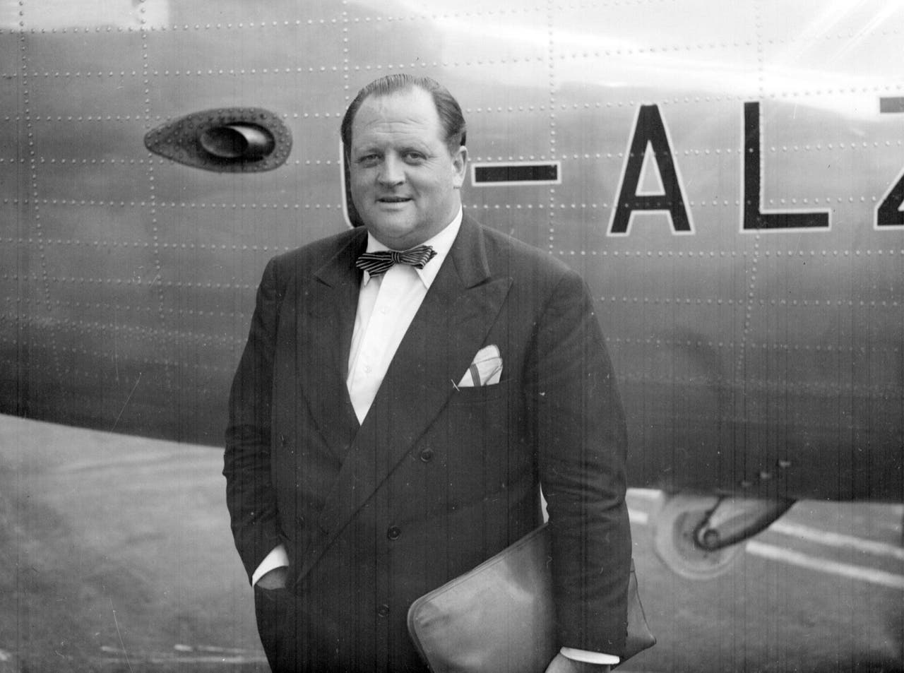 Jonathan Dimbleby says his father’s report on Nazi camp brought him to ...