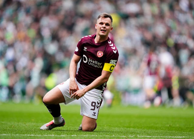 Lawrence Shankland set for Rangers medical after agreeing to leave ...