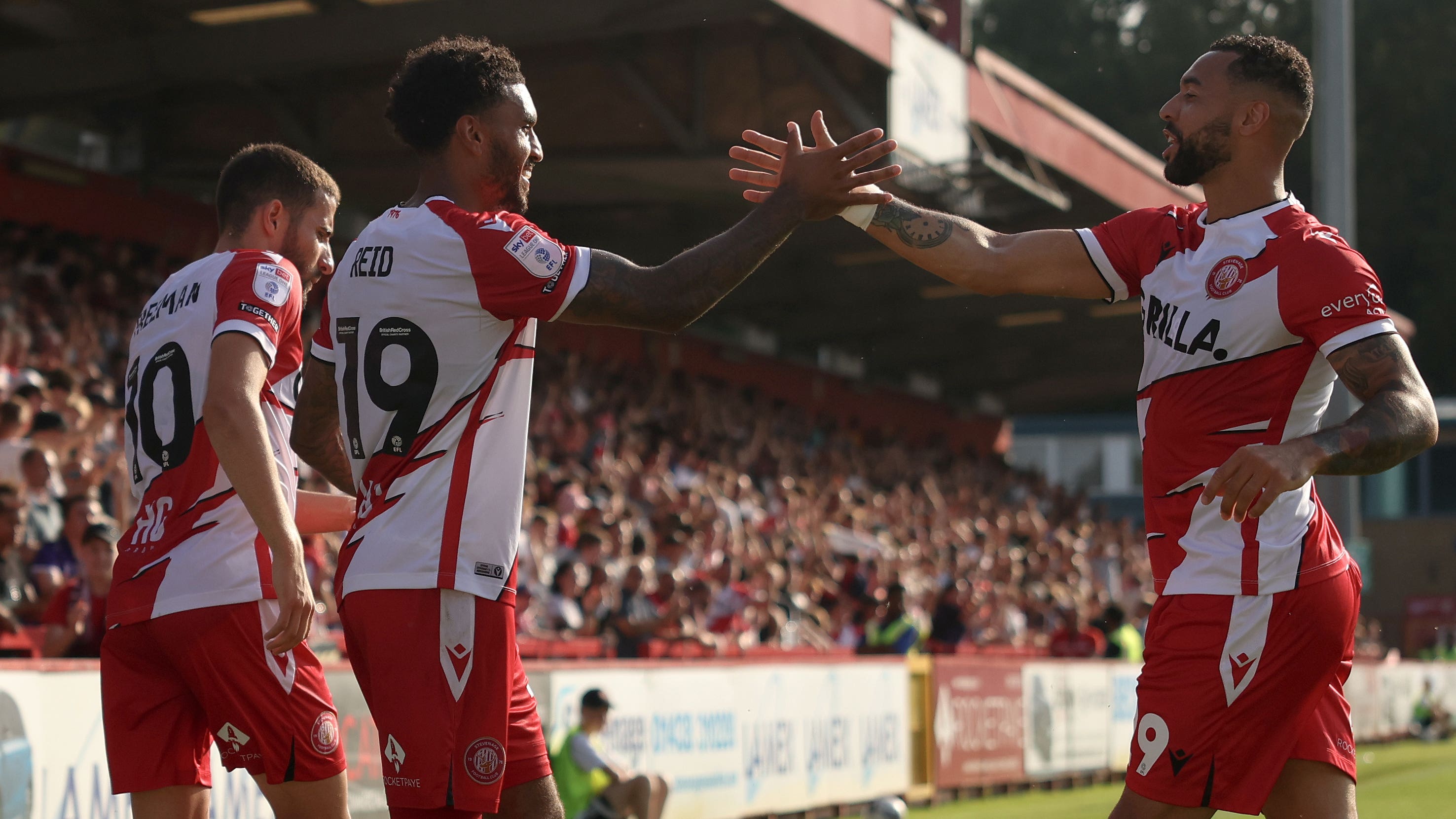 Stevenage 1-0 Lincoln: Reid bags winner | LiveScore