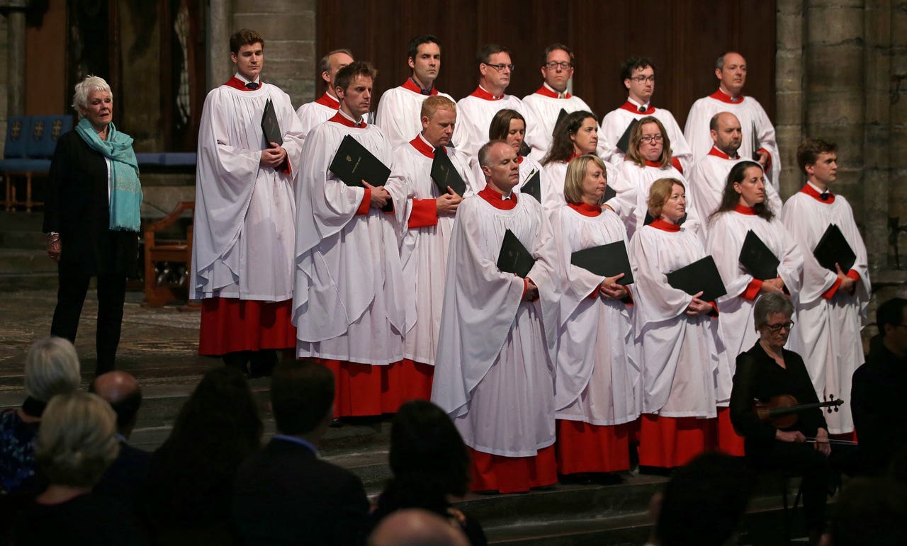 In Pictures: Stars of stage and screen celebrate life of Sir Peter Hall ...