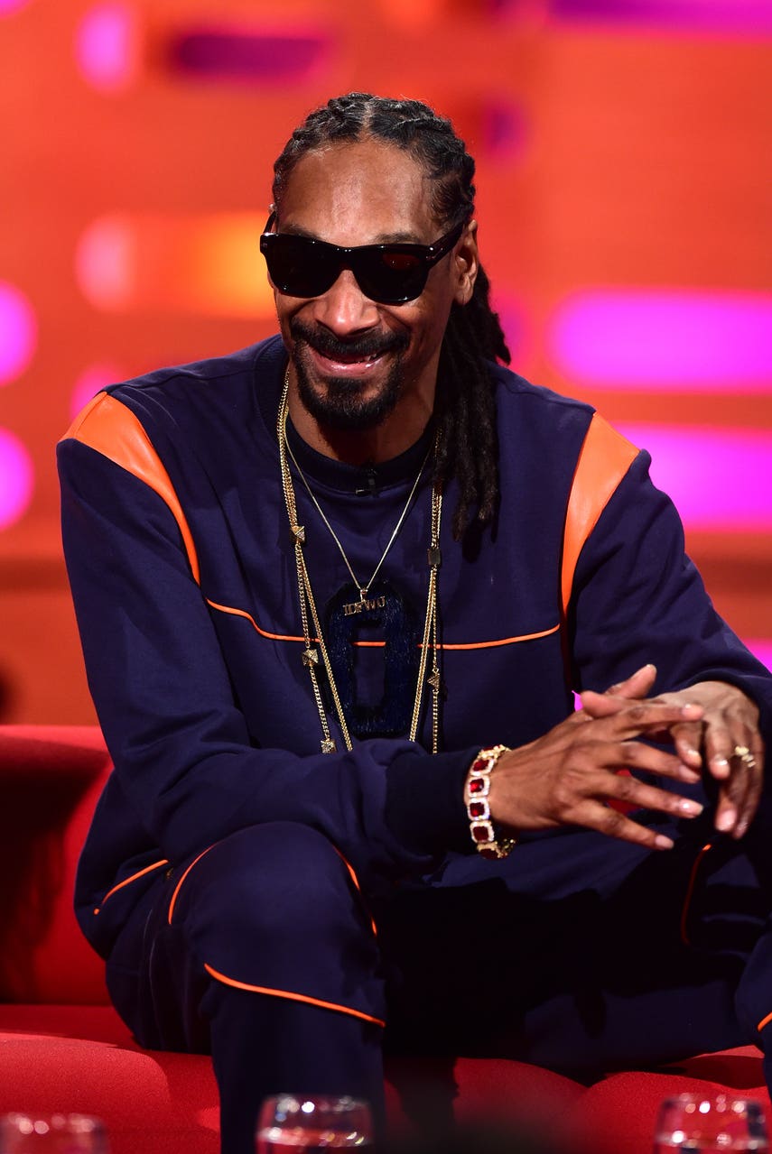 Snoop Dogg: The controversial gangsta rapper turned Hollywood Walk of ...