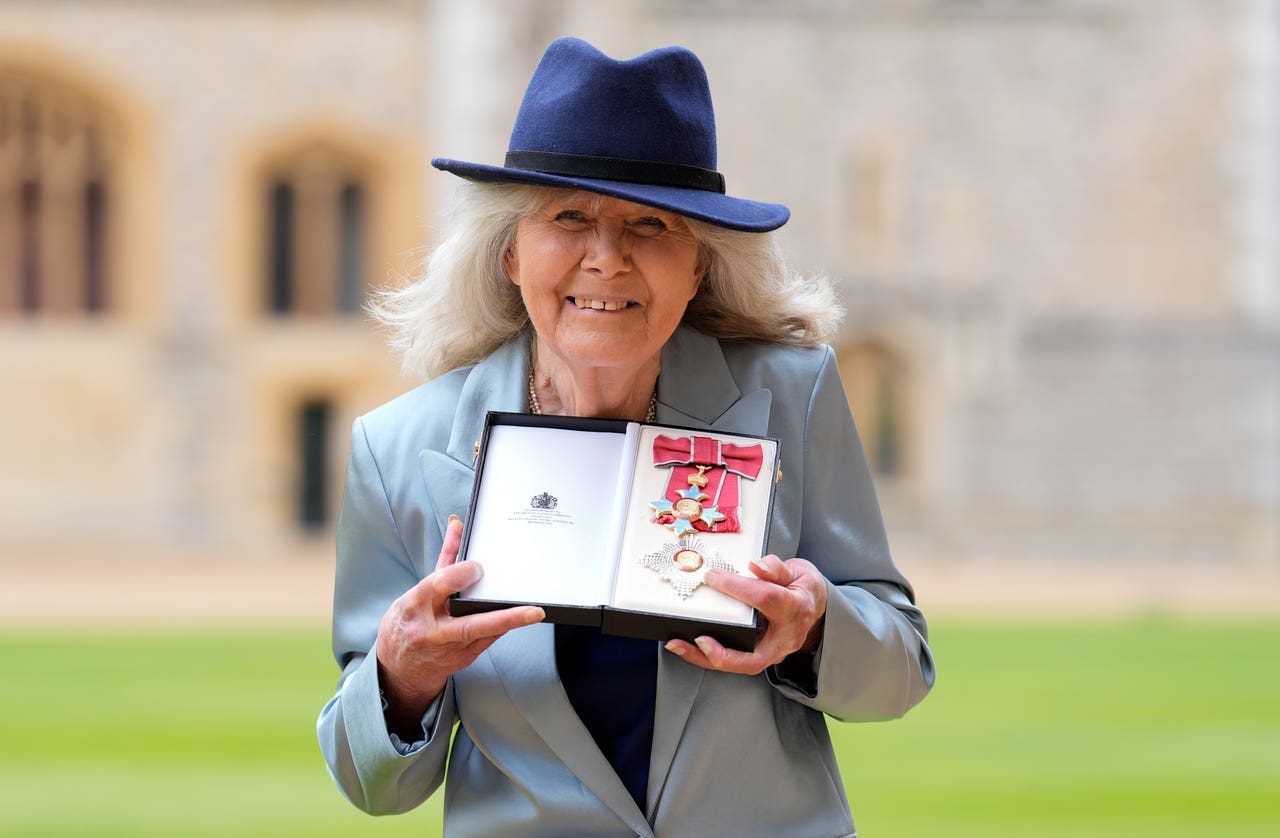 Dame Jilly Cooper was ‘our queen’, says Rivals star Victoria Smurfit ...