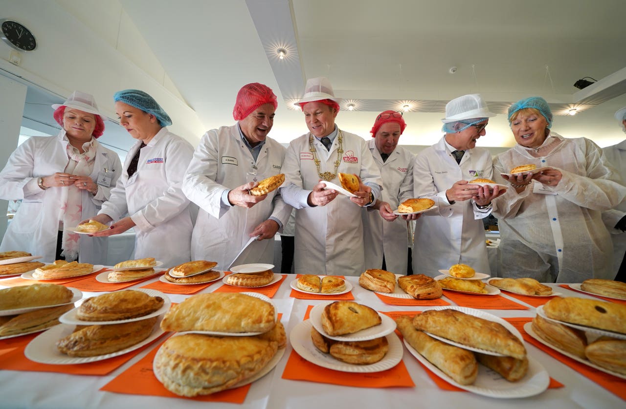 Crumbs! Judges sample 500 entrants at Scotch pie championship