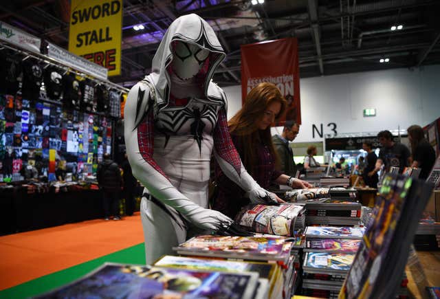 In Pictures: Fantasy fans descend on London Comic Con | Bradford ...