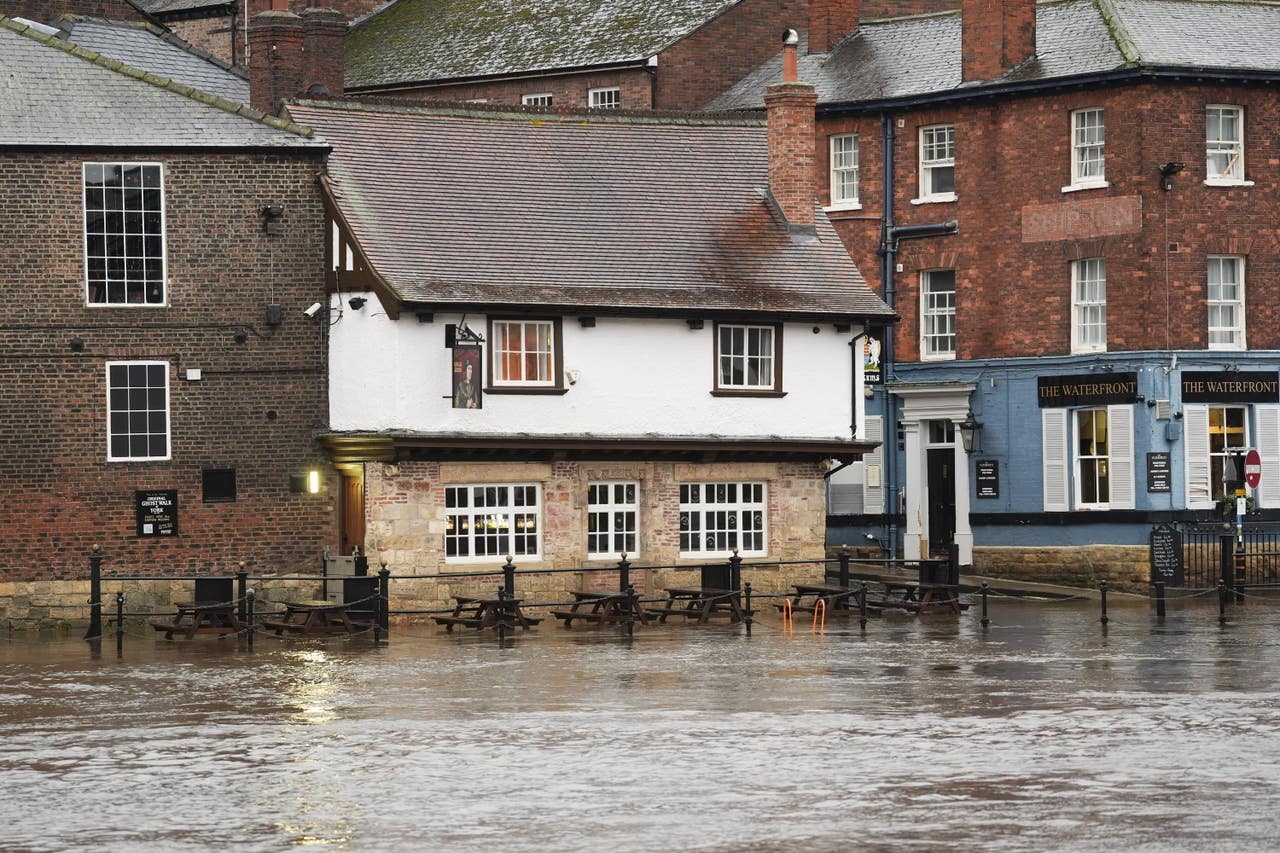 Flights cancelled and homes without power due to Storm Bram | Bridgwater Mercury