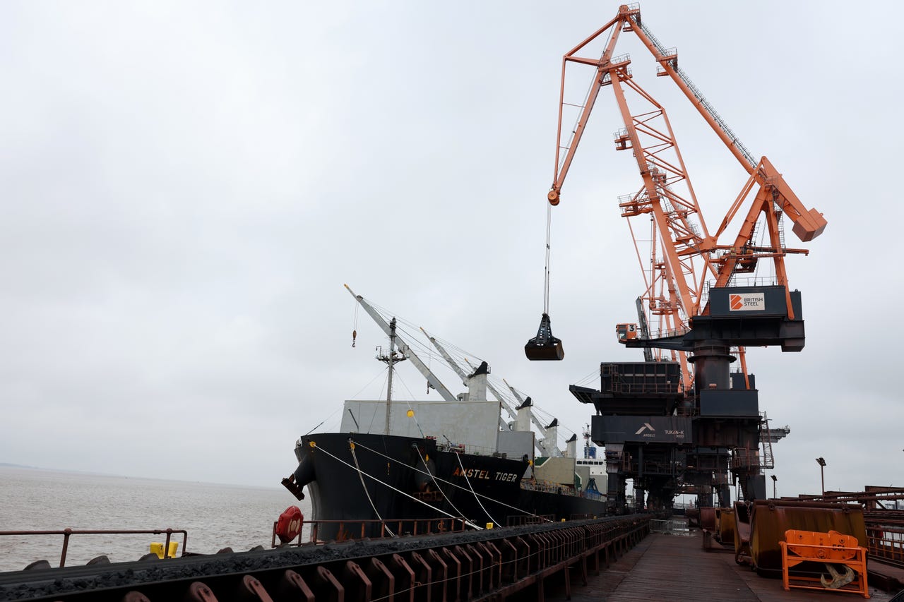 Supplies arrive in UK as Government rushes to save British Steel ...