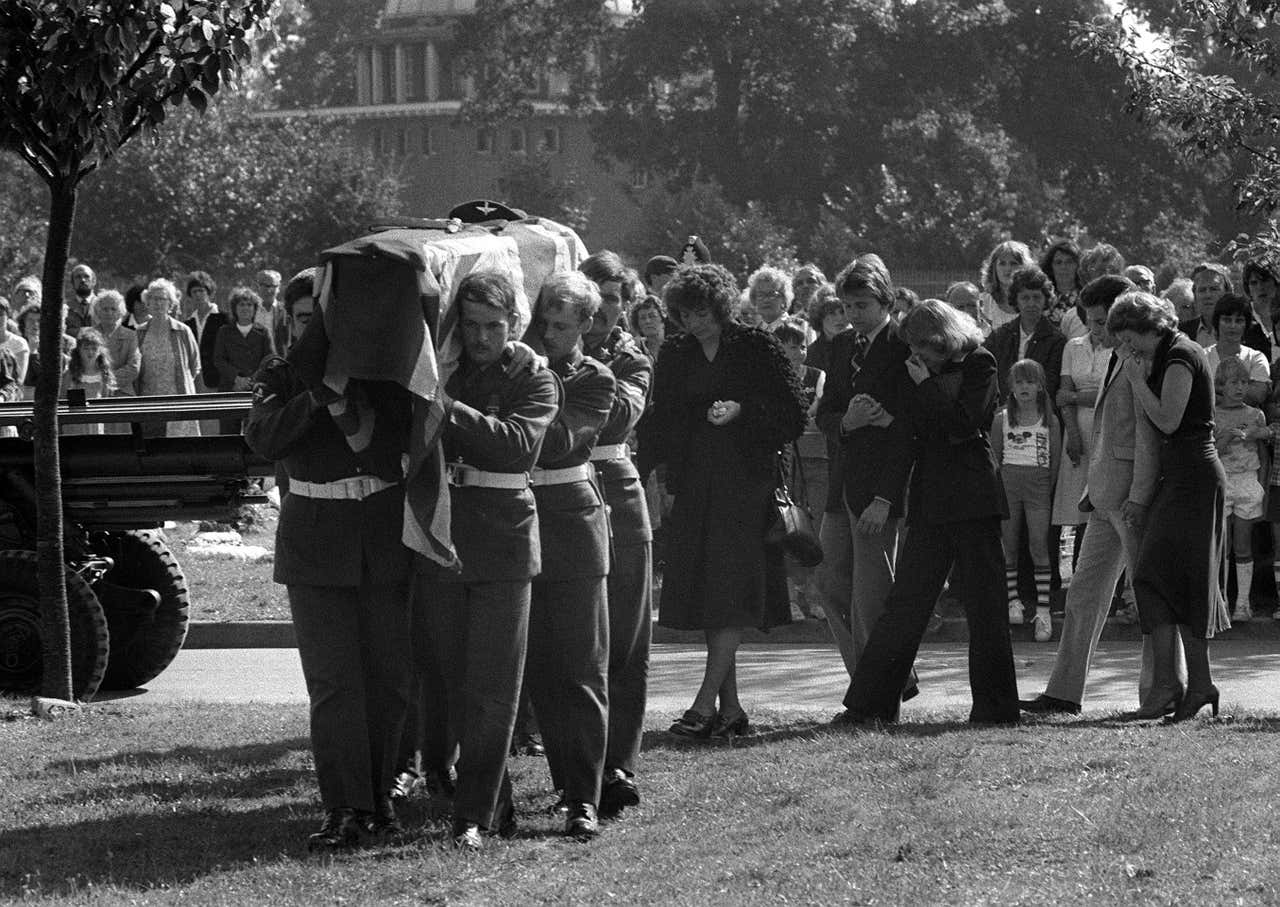 Mountbatten and Narrow Water soldiers’ deaths remembered | Bradford ...