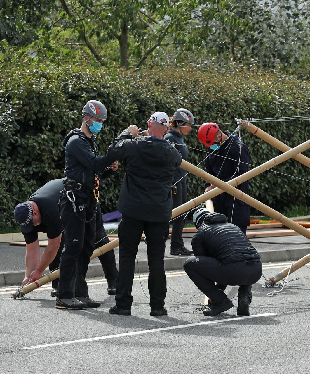 Police describe seeing bamboo structures at XR newspaper protest | The ...