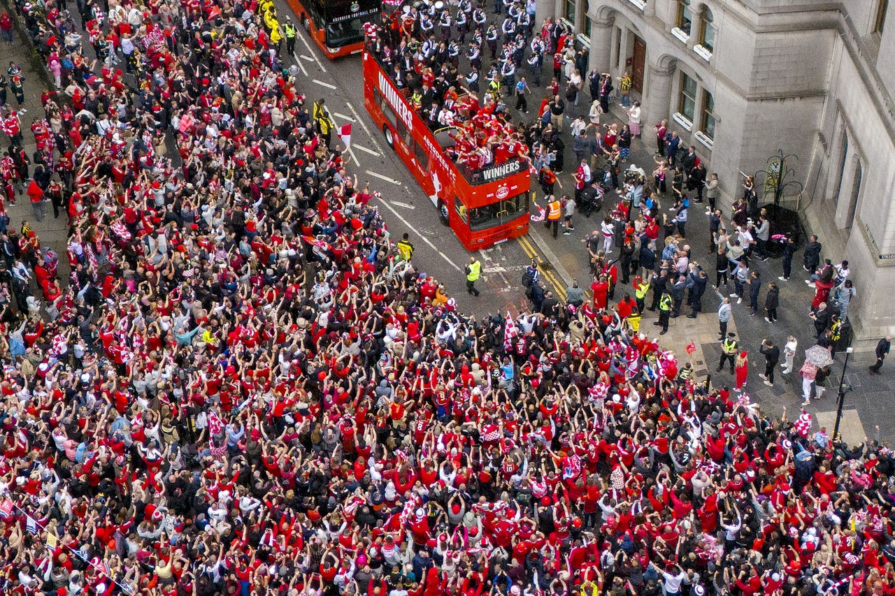 Jimmy Thelin hails ‘incredible’ reception as Aberdeen parade Scottish Cup | Lancashire Telegraph