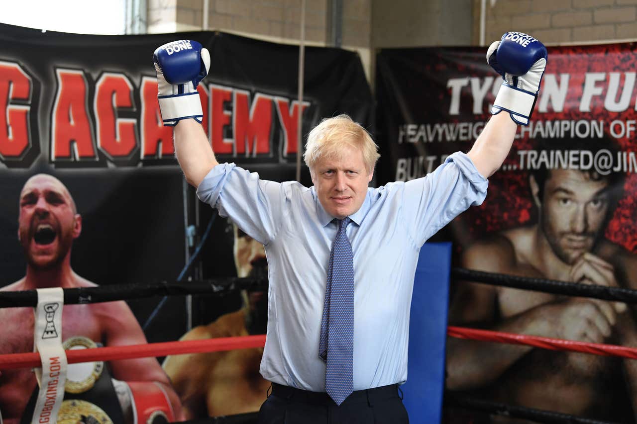 Boxing fan Boris Johnson prepares for TV debate with sparring session ...