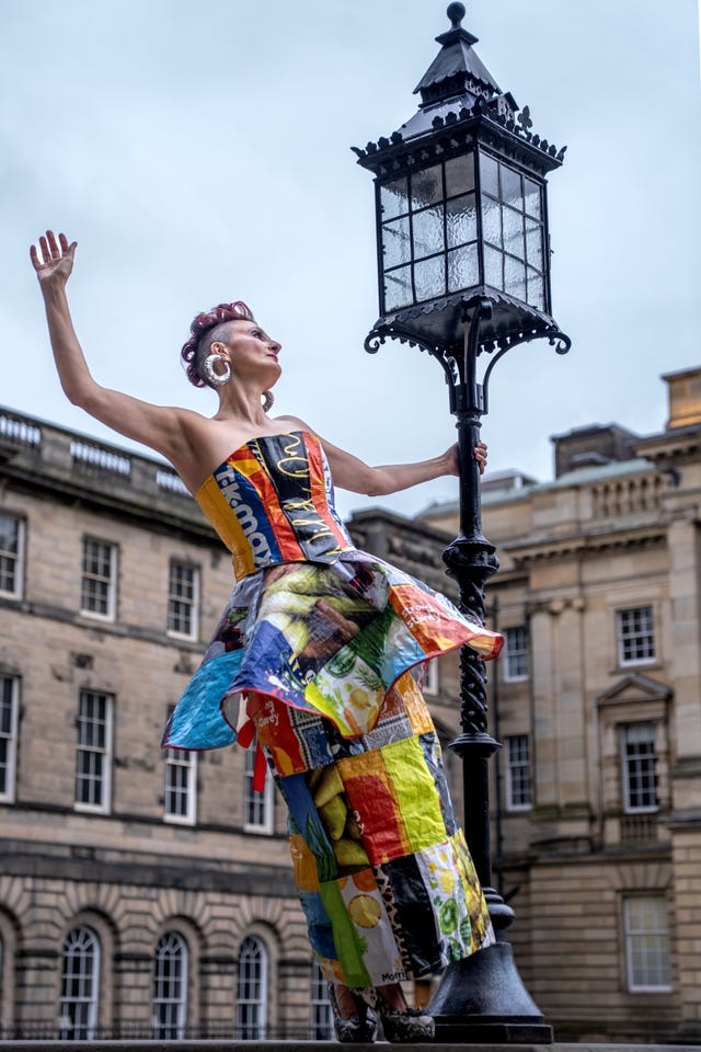 Pretty rubbish? Dress made from recycled bags-for-life highlights ...