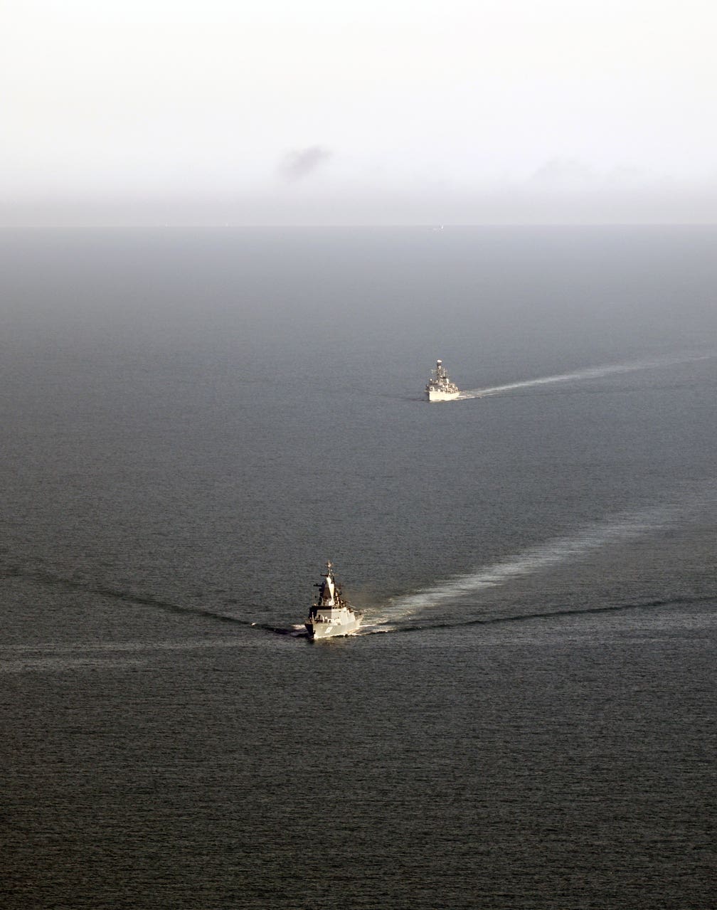 Royal Navy warship shadows Russian vessel through UK waters | Greenock ...